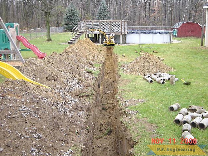 P.F. Engineering — Do-it-yourself Plans — Gallery - Micro Hoe