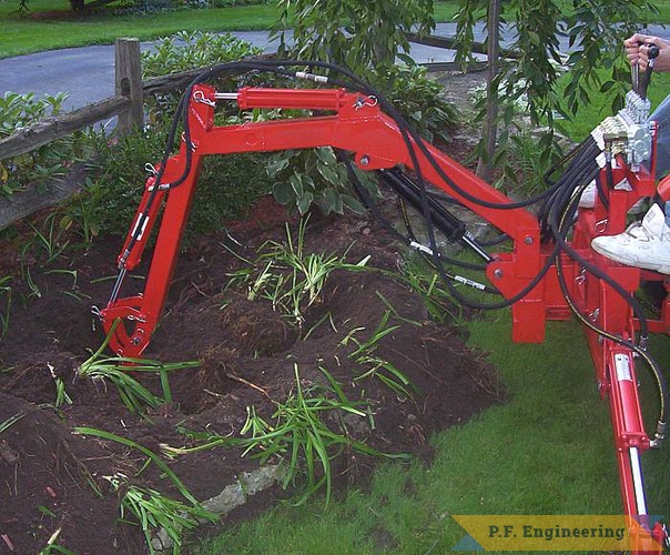 P.F. Engineering — Do-it-yourself Plans — Gallery - Loader