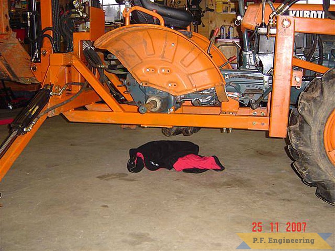 P.F. Engineering — Do-it-yourself Plans — Gallery - Micro Hoe