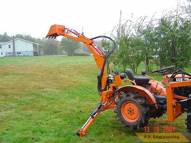 P.F. Engineering — Do-it-yourself Plans — Gallery - Micro Hoe